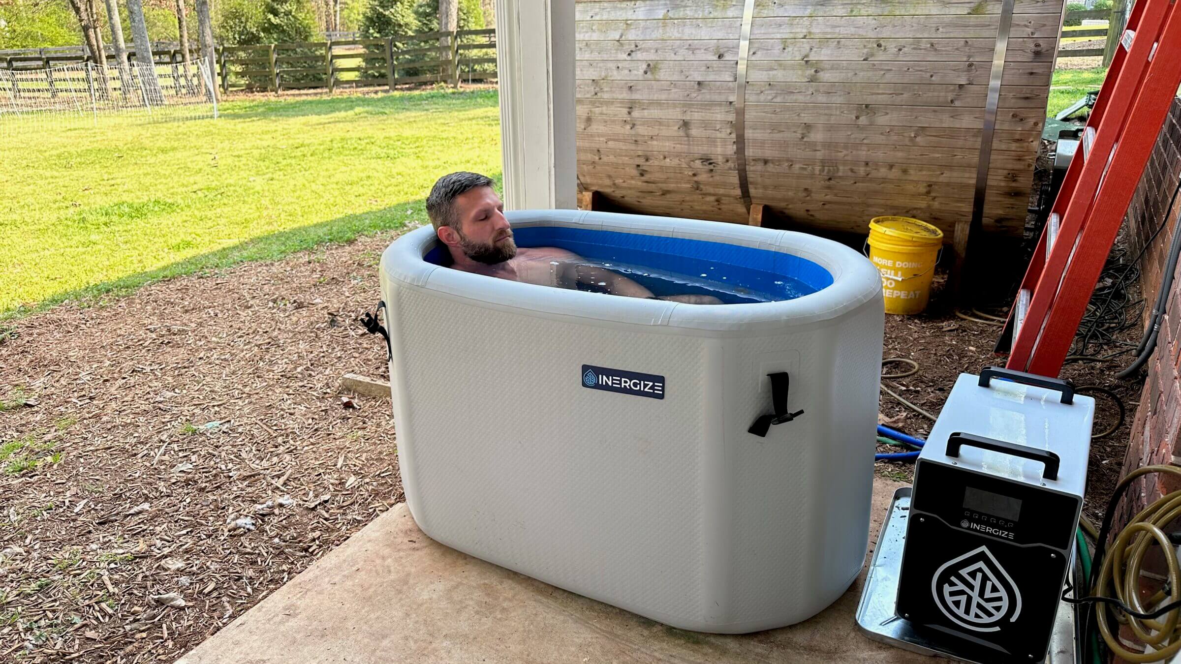 Inergize Cold Plunge Review: A Good Ice Bath Tub for Smaller Spaces